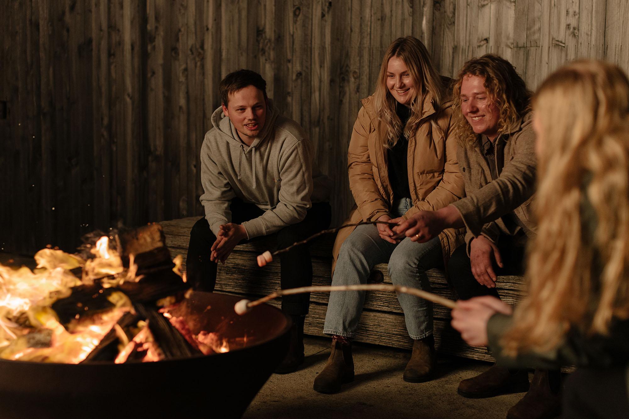 Community and Connection Wellbeing Tips